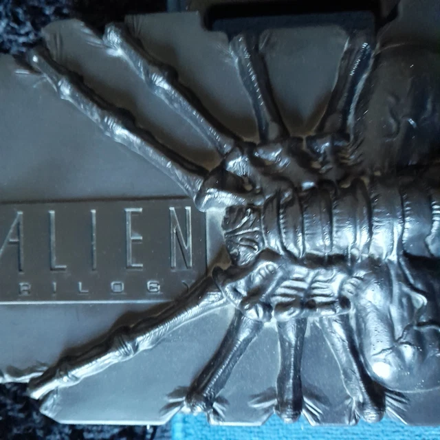 ALIEN TRILOGY VHS Collectors Edition Facehugger Box Set . .No T Shirt ...