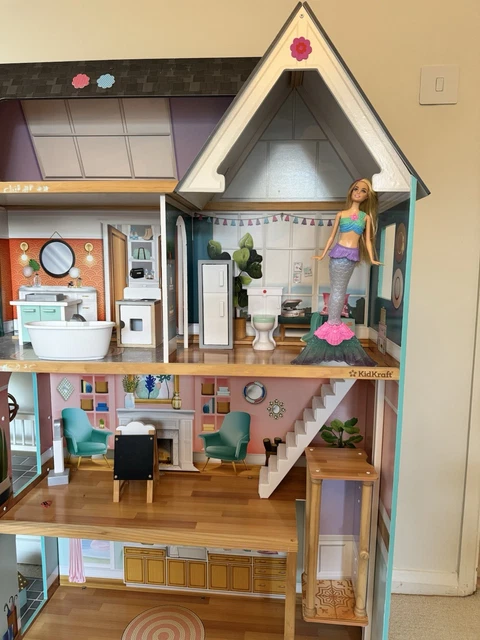 WOODEN DOLLS HOUSE Large £37.10 - PicClick UK