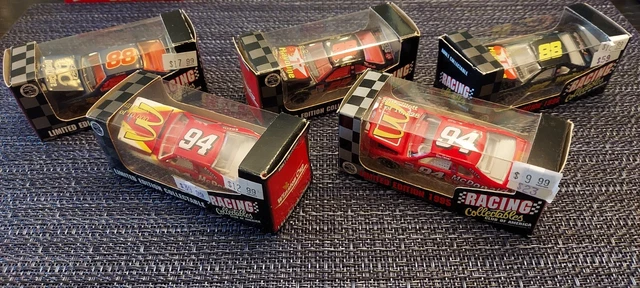 ACTION/RCCA FORD THUNDERBIRD 1/64 lot 1995/1996 Elliott Jarrett Irvin ...