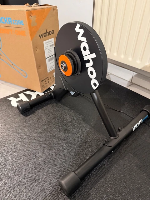 WAHOO KICKR CORE Zwift One + Zwift Play Controller EUR 189,00 - PicClick DE
