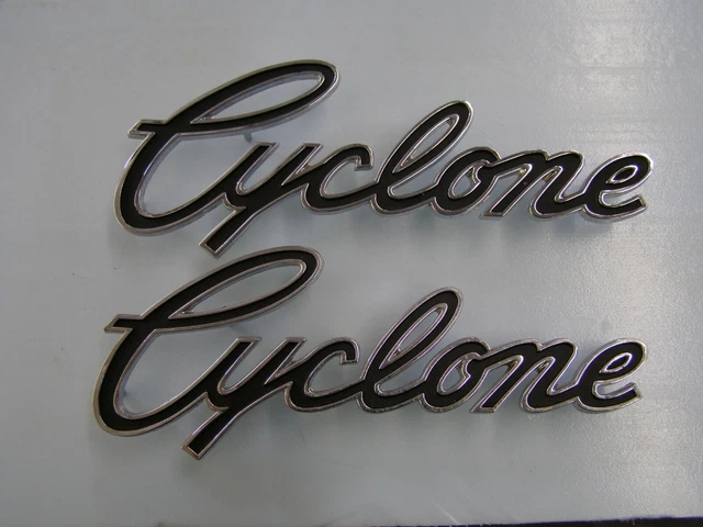 NOS OEM FORD 1968 Mercury Comet Cyclone Quarter Panel Emblems Scripts ...