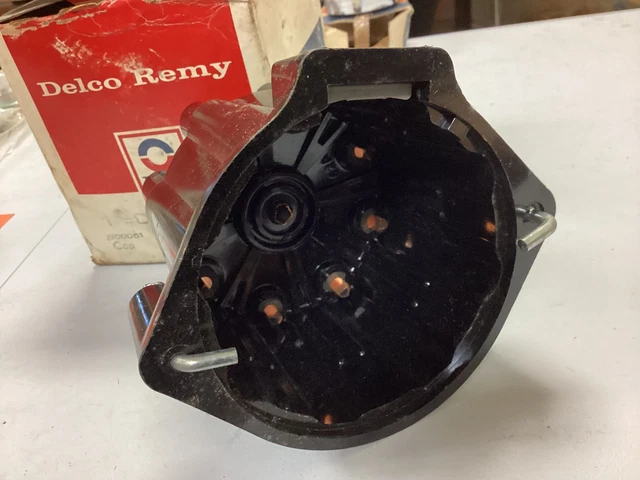 NOS 800061-D309R DISTRIBUTOR Cap 1969 1970 Chevelle SS COPO Camaro Z28 ...