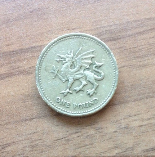 WELSH DRAGON £1 One Pound Coin - Wales - 1995 - Last Round Coin ...