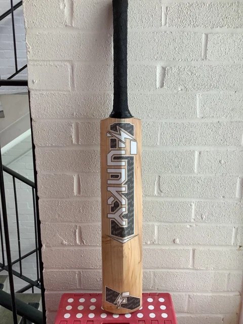 FUNKY ORIGINAL GRADE 3 English Willow Cricket Bat size 5 £35.00 ...