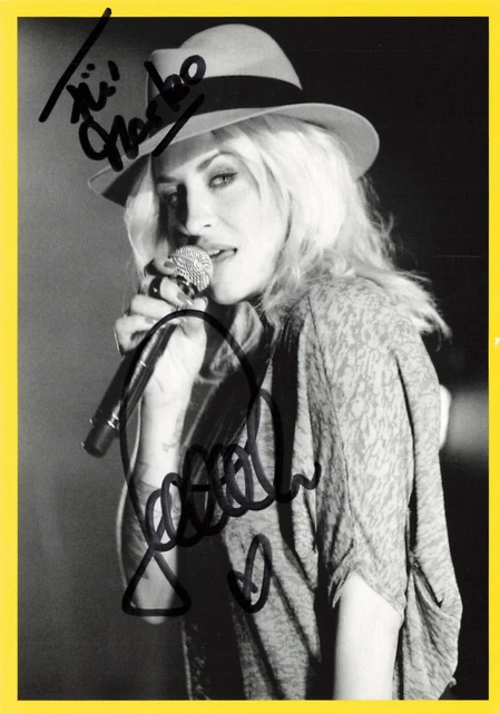 SARAH CONNOR, ORIGINALAUTOGRAMM, alte Autogrammkarte, "From Sarah with ...