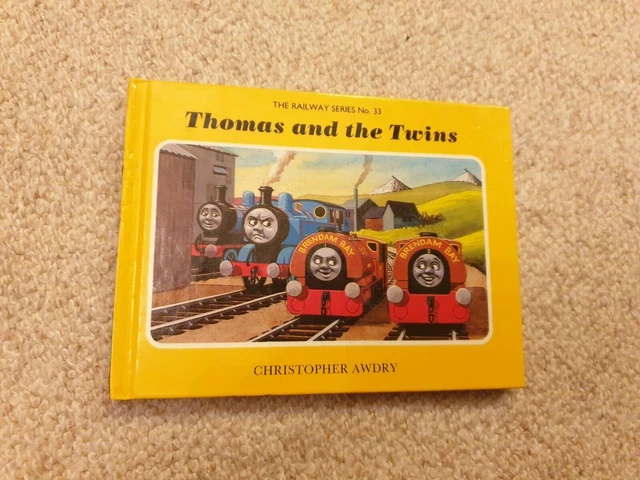THOMAS THE TANK Engine And The Twins Christopher Awdry Railway Series ...