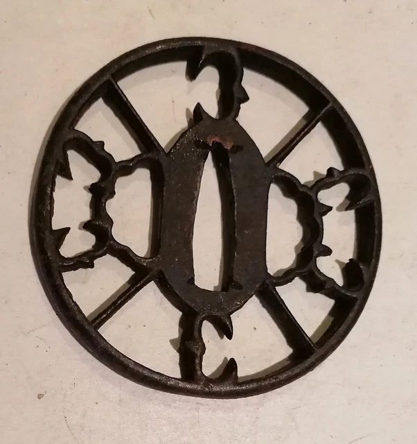 ANCIEN TSUBA EN fer forgé d'époque Edo.Samourai. Katana. Wakizachi EUR ...