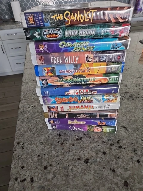 12 CLAMSHELL VHS Kids Family Lot Power Rangers Scooby Doo Sandlot ...