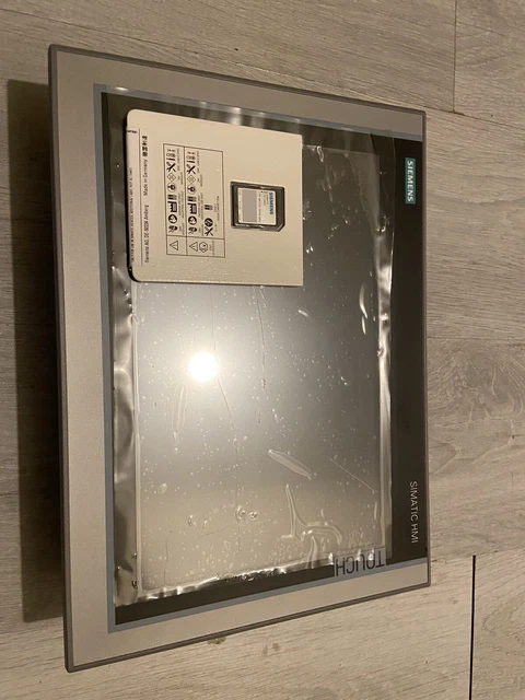 SIEMENS SIMATIC HMI TP1200 Comfort. 6AV2124-0MC01-0AX0 + SD CARD 2GB ...