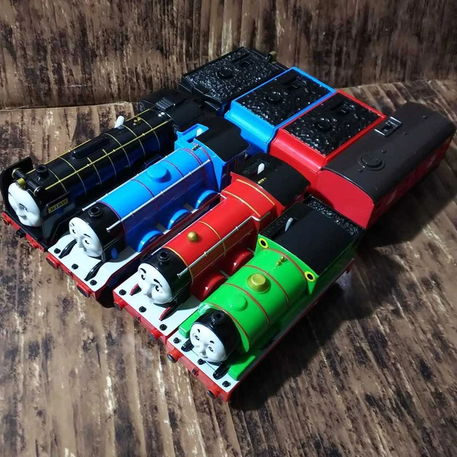 TOMY TRACKMASTER PLARAIL Thomas Tank Engine Series Gordon James Percy ...
