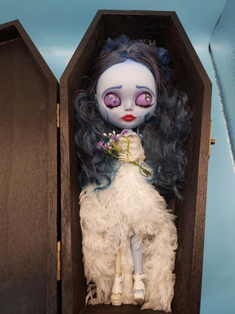 CORPSE BRIDE BLYTHE Doll Customised OOAK Emily In Coffin Bed Christmas Gift £203.50 - PicClick UK