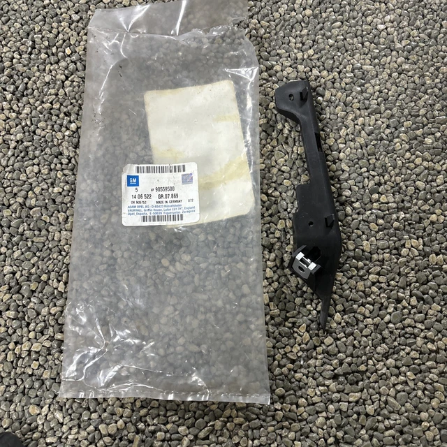 VAUXHALL / OPEL Astra G Front Bumper Rail Guide RH GENUINE 90559500 £10 ...