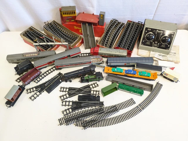 TRI-ANG & HORNBY Train Bundle: Track, Buildings, Power Unit , Princess ...