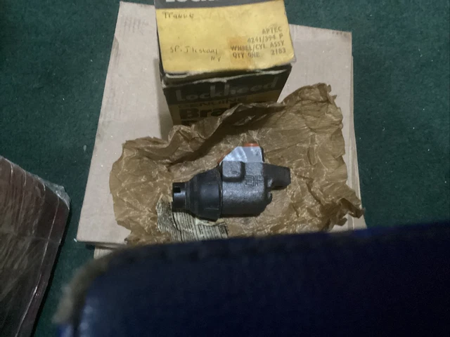 GENUINE LOCKHEED WHEEL cylinder NOS Ford Transit Leyland Sherpa 1974 to ...