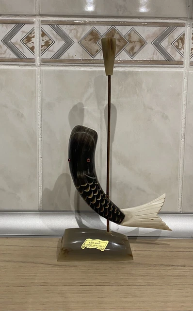 POISSON AVEC SA Tige sur Socle en Véritable Corne EUR 18,00 - PicClick FR