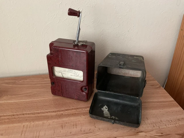 VINTAGE MEGGER 500V Insulation & Continuity Tester Evershed & Vignoles ...