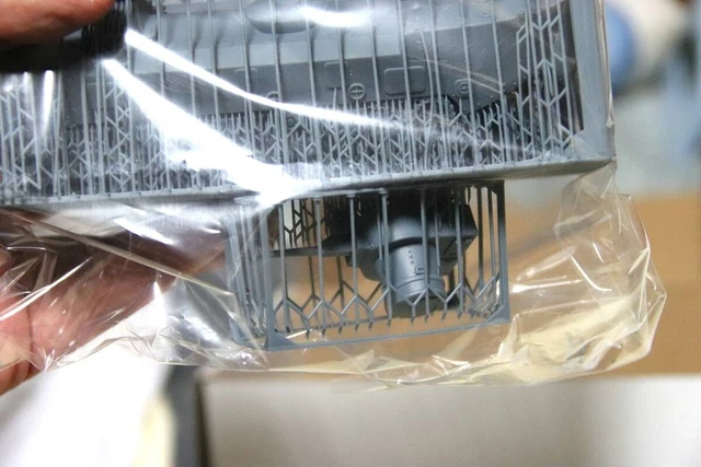 IDAP 1/72 JAPANESE Navy Type 3 Ka-Chi Amphibious Tank Garage Kit ...