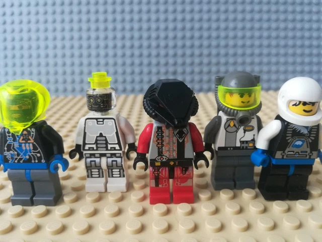LEGO 5 SPACE Vintage Minifigures Ufo, Insectoids, Exploriens, Ice ...