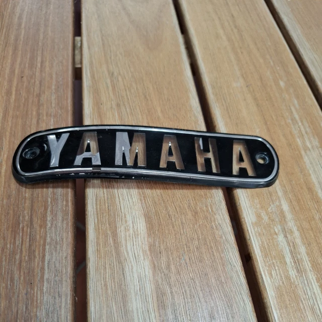 YAMAHA DS7 R5 Left Hand Tank Badge Brand New Shop Soiled Yamaha Rd350Lc ...