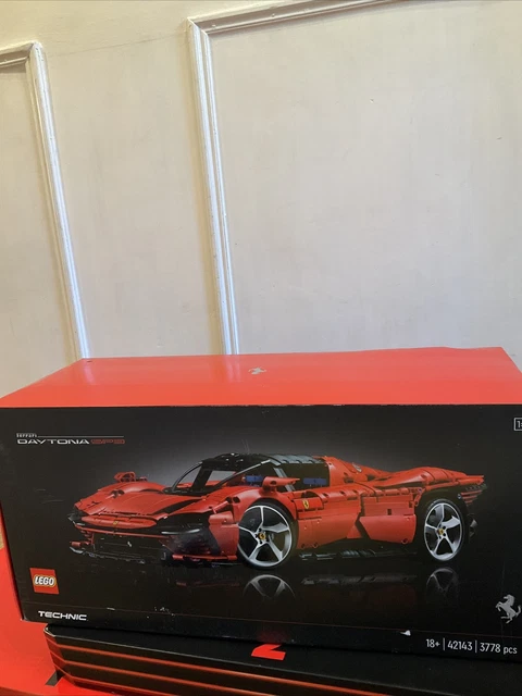LEGO 42143 TECHNIC Ferrari Daytona SP3, Race Car Model Building Kit, 1: ...