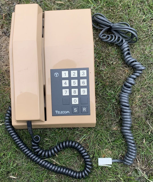 VINTAGE RETRO 1980S BT Rhapsody Push Button Phone £25.00 - PicClick UK