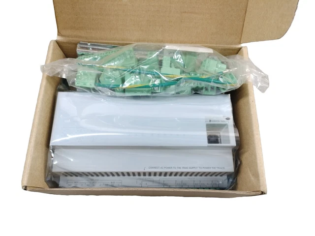 TRANE TRACER UC400 HVAC Programmable Terminal Controller ...