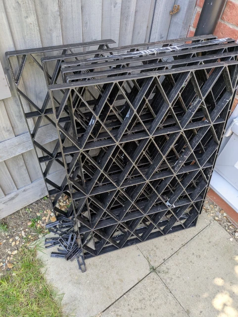 PLASTIC INTERLOCKING SHED Base - Ground Reinforcement Grids X 6 - 85cm ...