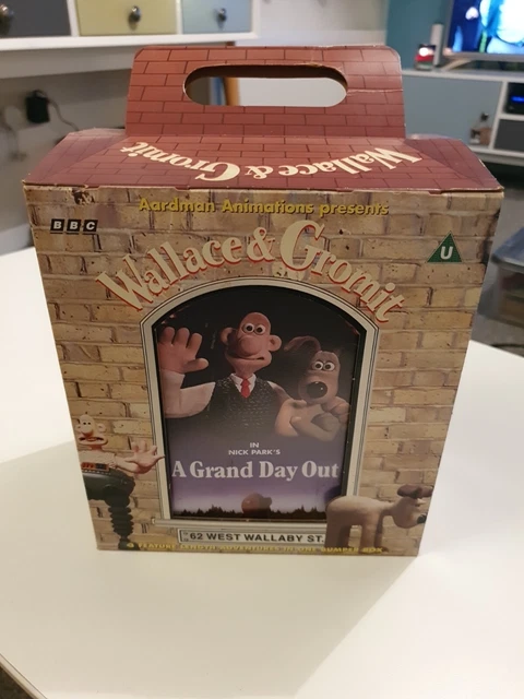 WALLACE & GROMIT box set 3 VHS A Grand Day Out The Wrong Trousers A ...