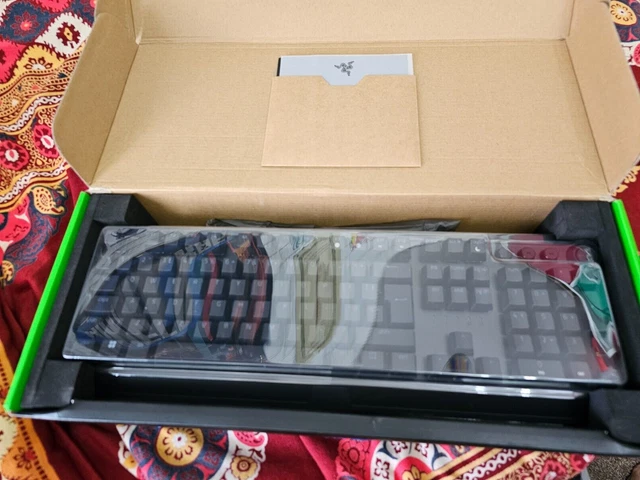 RAZER BLACKWIDOW V3 Pro Mechanical Wireless Gaming Keyboard Razer Green ...