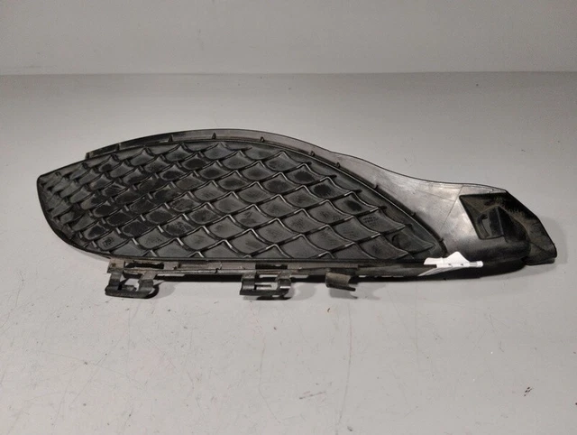 A1768850322 GRILLE PARE-CHOC gauche pour MERCEDES CLASE A (W176) 2012 ...