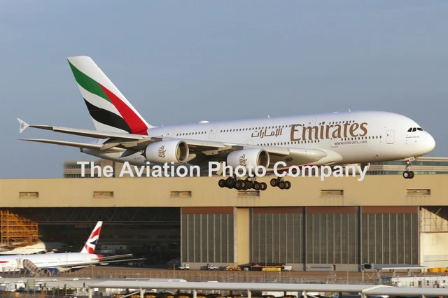 EMIRATES AIRBUS A380-800 A6-EEZ at London Heathrow (2022) Photograph £1 ...