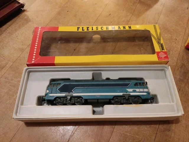 FLEISCHMANN H0 4280 Diesellok Serie 68001 der SNCF in OVP EUR 69,99 ...