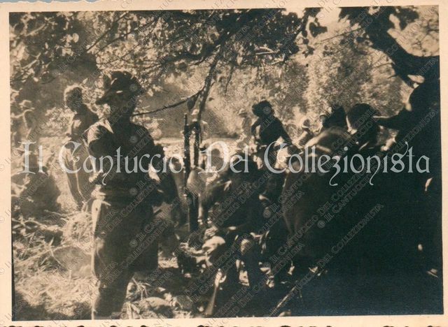 AFRICA ORIENTALE ITALIANA AOI Soldati coloniali Regio Esercito riposo ...