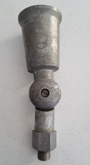 VINTAGE ALUMINIUM INDUSTRIAL Philips Spot Lamp Fitting/Bulb holder £29. ...
