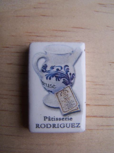 RARE FÈVE CRUCHE chevrette Chartreuse VEP liqueur pères chartreux bean ...