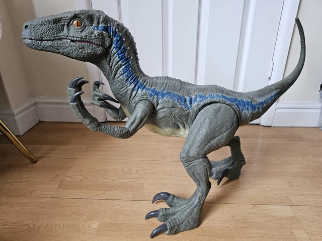 JURASSIC WORLD SUPER Colossal Velociraptor Blue Action Figure Dinosaur ...