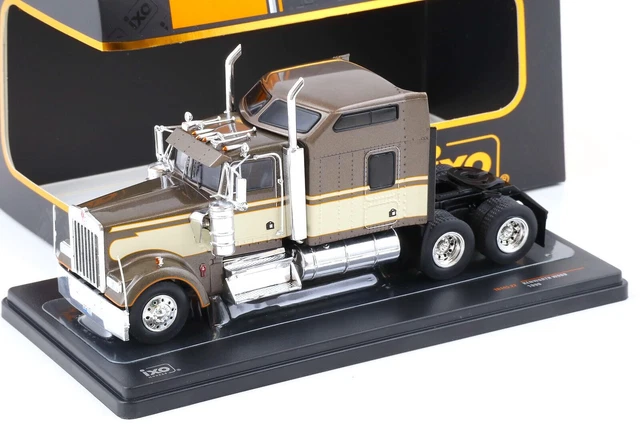 TR145 - TRACTEUR CAMION Kenworth W900 de 1990 au 1/43 de IXO TR145.22 ...