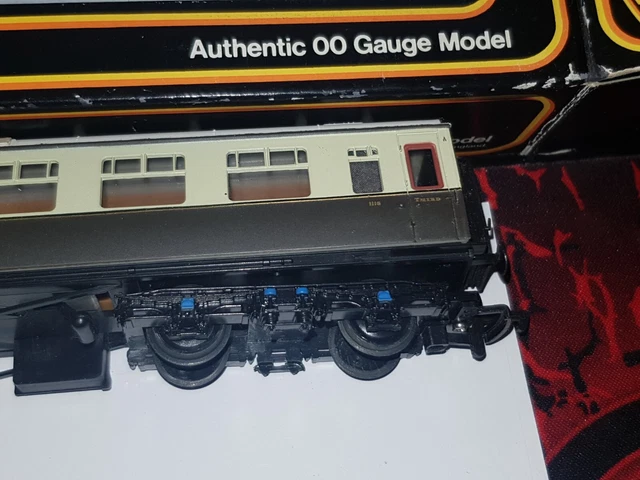 OO GAUGE MAINLINE RAILWAYS 937124 COLLETT 60` 3rd CLASS COACH G.W.R ...