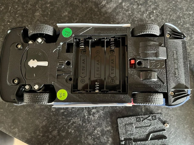 AUDI RS5 DTM Remote Control Car 1:24 Scale 2.4Ghz Red Bull Racing £10. ...