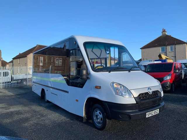 IVECO IRIS DAILY MOBILITY MINIBUS 50 C17 3.0DCi MWB RWD EURO6 11str ...