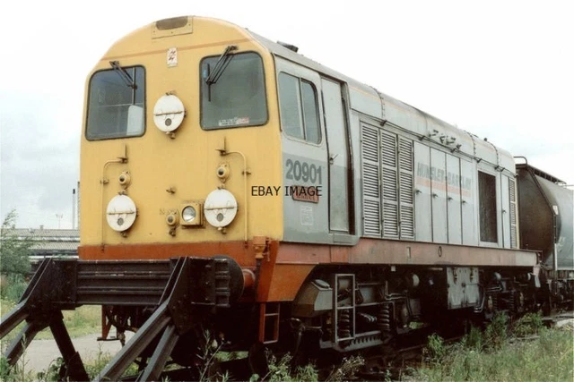 PHOTO CLASS 20 Loco No 20901 At Stratford Depot 1991 £2.35 - PicClick UK