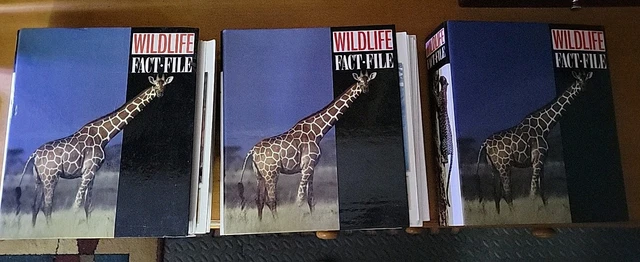 WILDLIFE FACT-FILE SET (1980s-90s) - 3 Binders, Well over 350 pages $59 ...