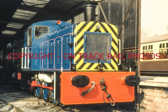 UK RAILWAY PHOTOGRAPH Of Class 03 Shunter D2192. Rm03-111 £1.70 ...