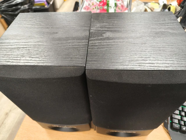 WHARFEDALE VALDUS 200 Bookshelf Speakers In Black - Untested. £10.00 ...