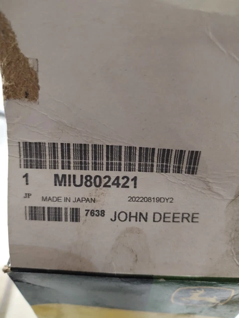 JOHN DEERE FUEL Filter Miu802421 £22.00 - PicClick UK