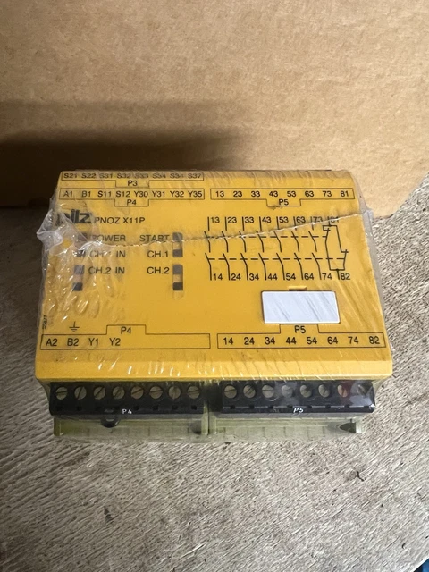 PILZ SAFETY SWITCH Device PNOZ X11P 24VAC 24VDC 7N/O 1N/C 2SO Relay ...