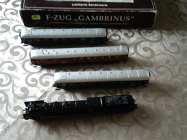 FLEISCHMANN HO 1894 F-Zug Gambrinus mit BR 03 digital 3-Leiter -Wechselstrom EUR 140,00 ...