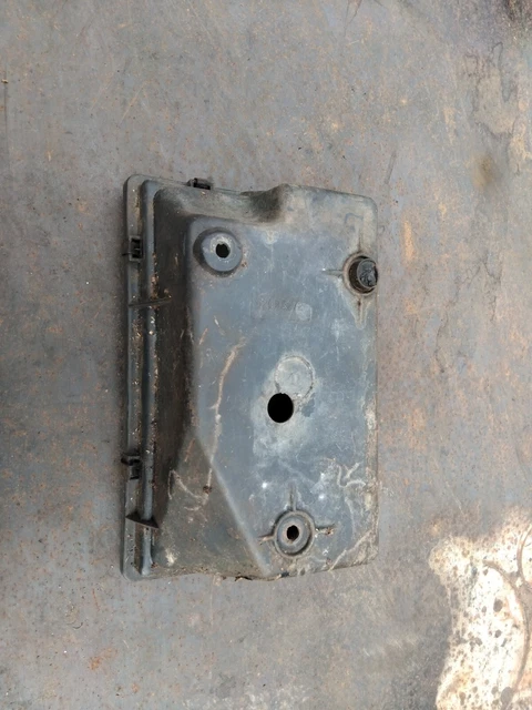 HOLDEN COMMODORE VN VP VR VS V6 AIR INTAKE BOX Bottom Berlina Calais ...