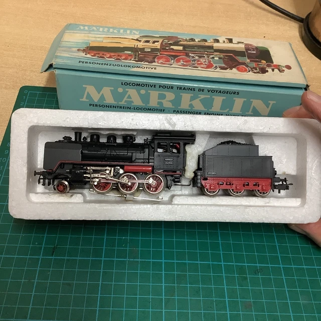 MARKLIN 3003 HO Scale Steam Locomotive 3003 with Tender £47.47 ...