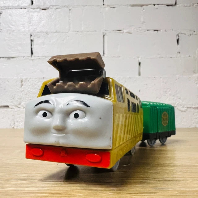 DIESEL 10 THOMAS the Tank Engine & Friends Battery Motorised ...